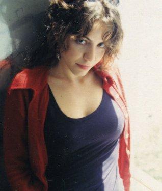 Karolin Fişekçi