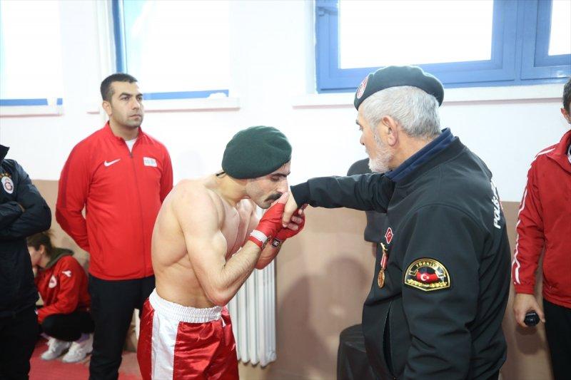 PÖH'lerden kurulu kick boks takımı, başarılarıyla göz doldurdu