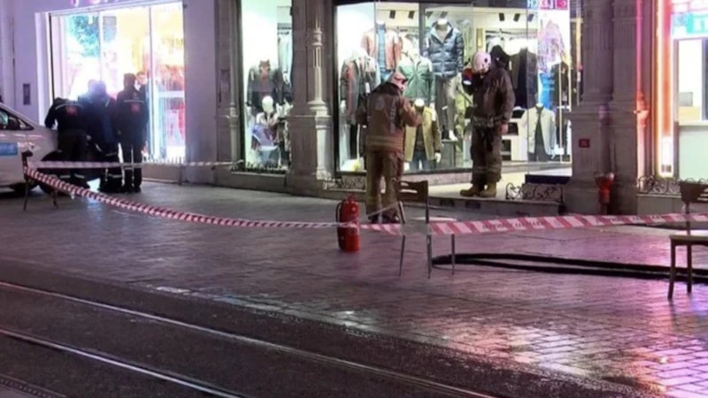 İstiklal Caddesi doğalgaz kaçağı nedeniyle kapatıldı - Ensonhaber