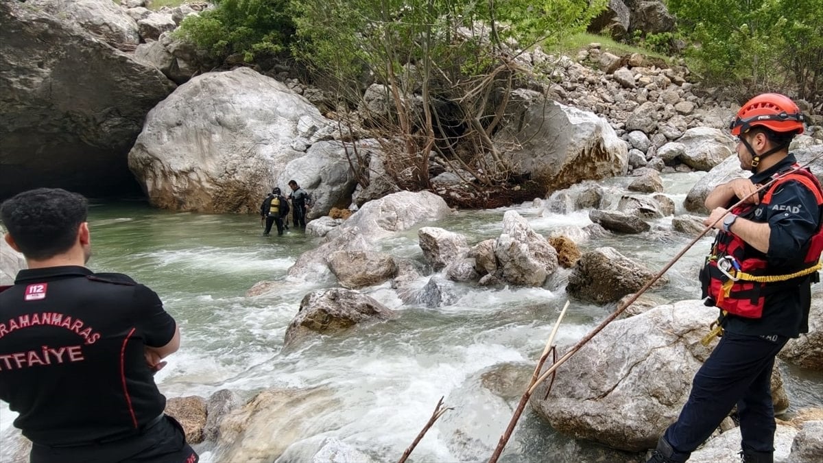 Kahramanmaraş'ta nehre düşen balıkçı kayboldu - Ensonhaber