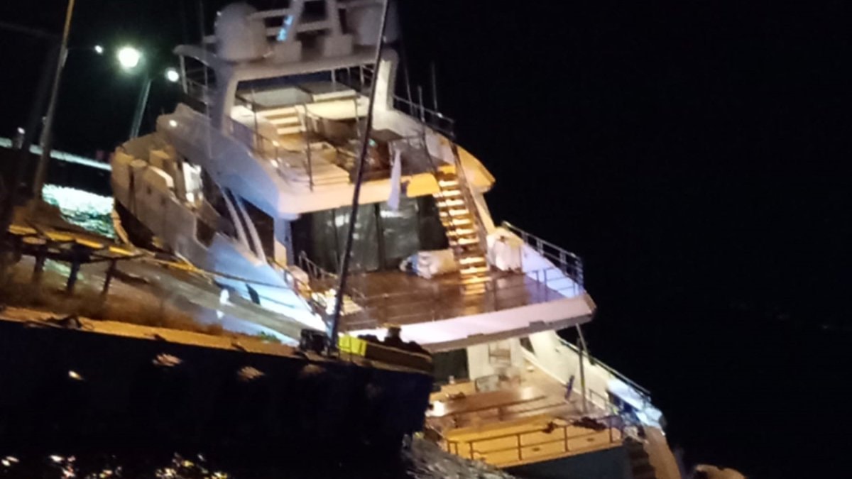 Sinop'ta su alarak yan yatan lük yatta mahsur kalan 6 kişi kurtarıldı ...