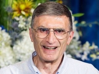 Aziz Sancar'a göre kanserin en büyük nedeni sigara - Ensonhaber