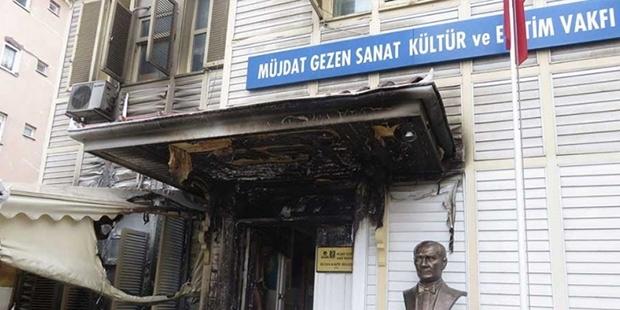 Müjdat Gezen Sanat Merkezi kundakçısı yeniden tutuklandı - Ensonhaber