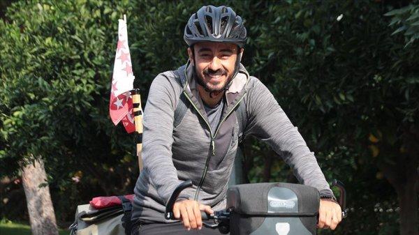 Babası için İsviçre'den Japonya' ya pedal çeviriyor - Ensonhaber