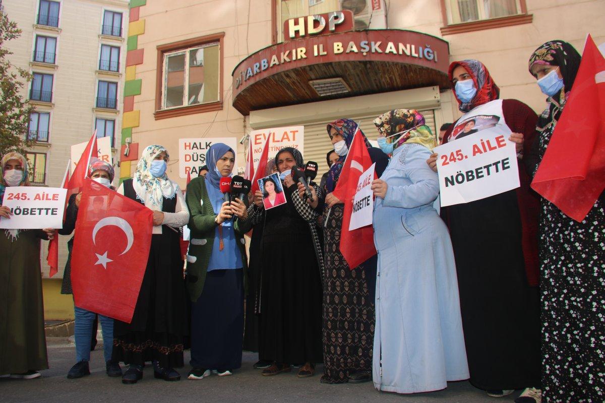 Diyarbakır annesi kızına seslendi: Orası senin yerin değil - Ensonhaber