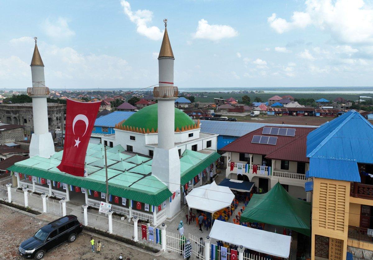 İHH'dan Batı Afrika ülkesi Sierra Leone'ye 4 yeni eser - Ensonhaber